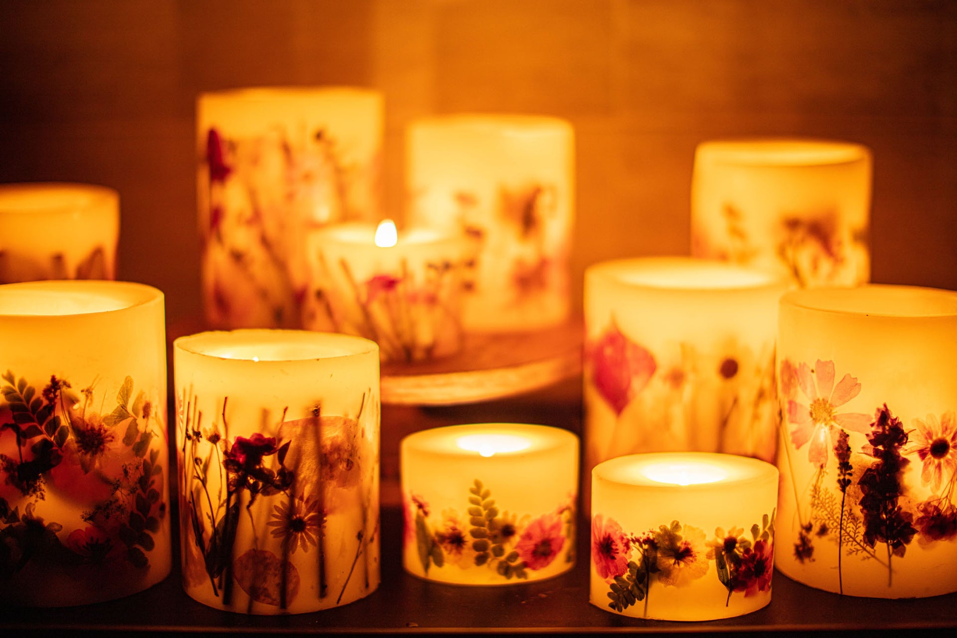 Handcrafted Botanical Candles | Scented Candles Online | Rosy Rings